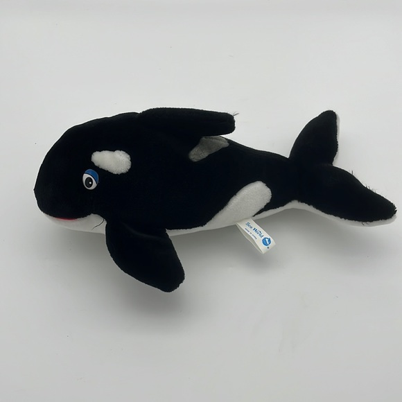 seaworld | Toys | Vintage Seaworld Shamu Orca 3 Plush Toy | Poshmark
